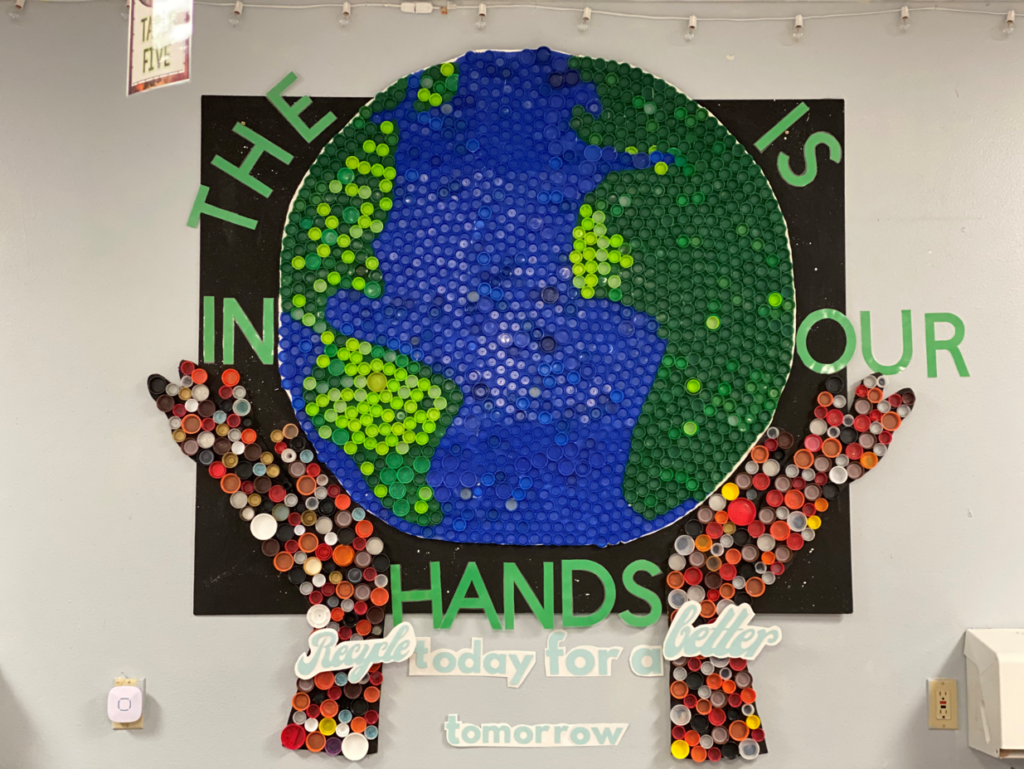 15 Creative Ways To Reuse Materials For Art - PepsiCo Recycle Rally